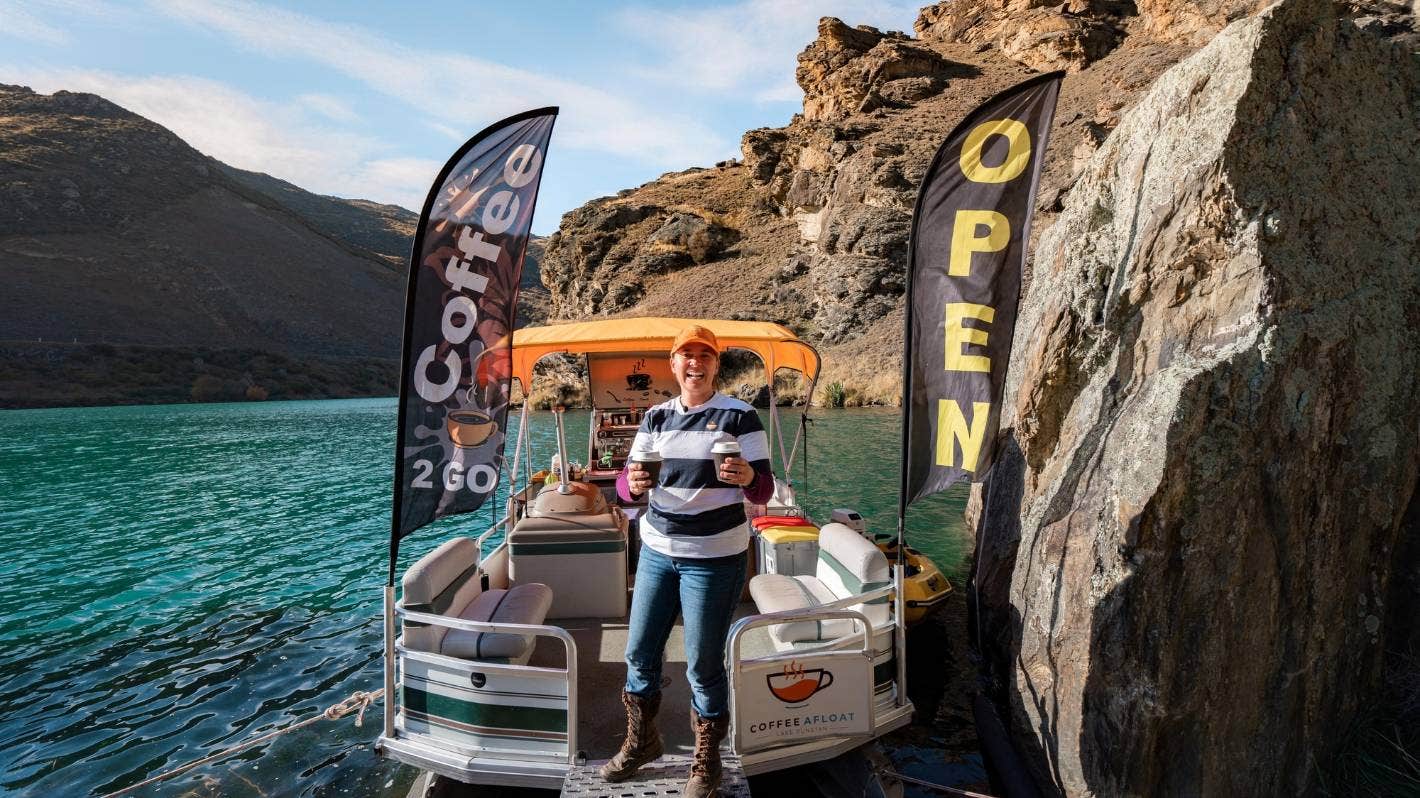 Coffee and Burger Afloat | Central Otago NZ